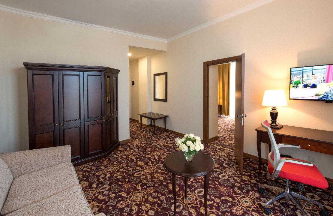 Grand Suite - Ani Grand Hotel